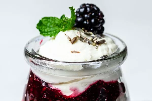 Blackberry Mousse | C&H® Sugar