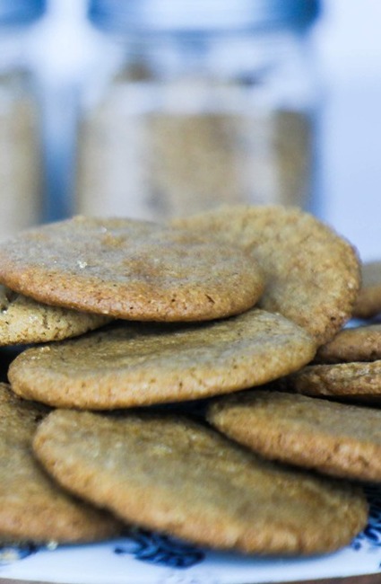 Cinnamon-Ginger Graham Snaps | C&H® Sugar