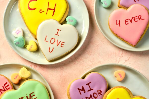 Conversation Hearts | Cookie Recipes | C&H® Sugar